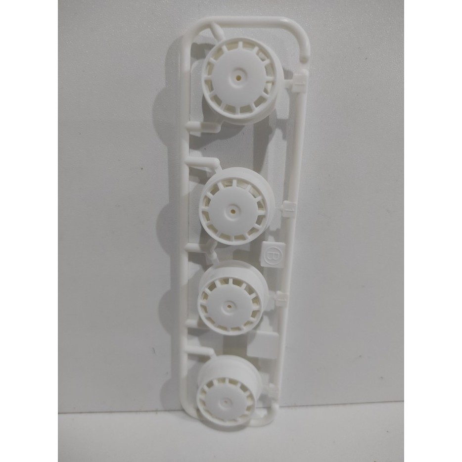 Jual Velg Dish Putih Tamiya loose pack original | Shopee Indonesia