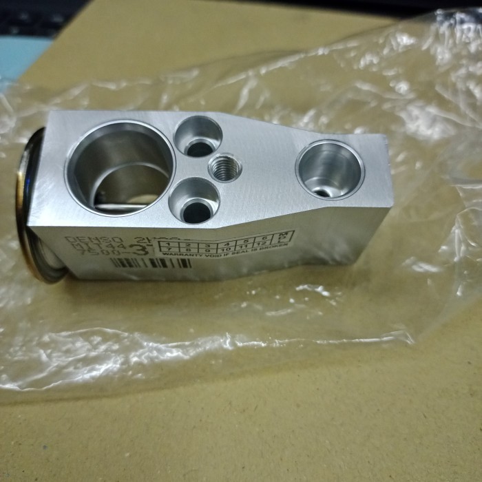 Jual 88515-EV030 VALVE EXPANSION HINO 500 NEW 280JD - 260JD DENSO ...