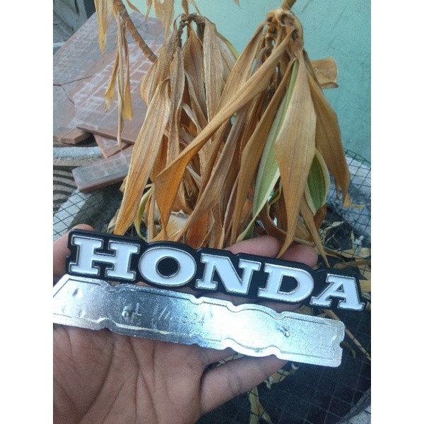 Jual Emblem logo tangki cb125 import logo tangki cb125 detai original ...