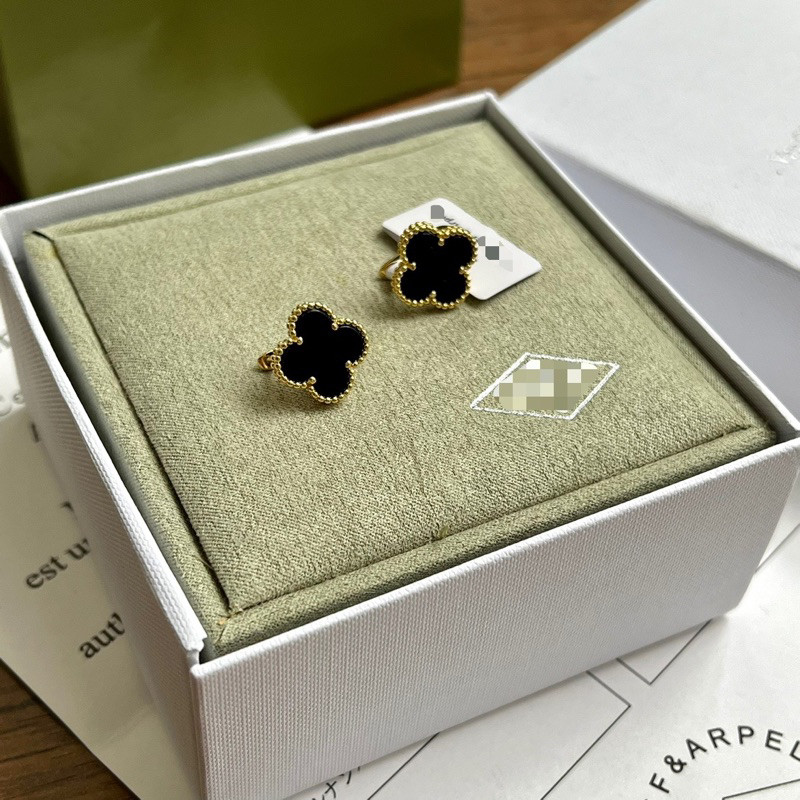Jual ( READY STOCK ) EARRING VCA VINTAGE ALHAMBRA | Shopee Indonesia