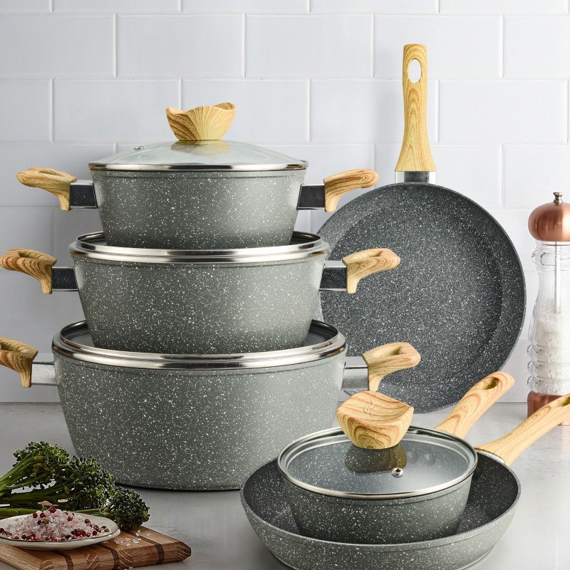 Jual Non-stick Cookware Set General Use for Induction Cooker and Gas ...