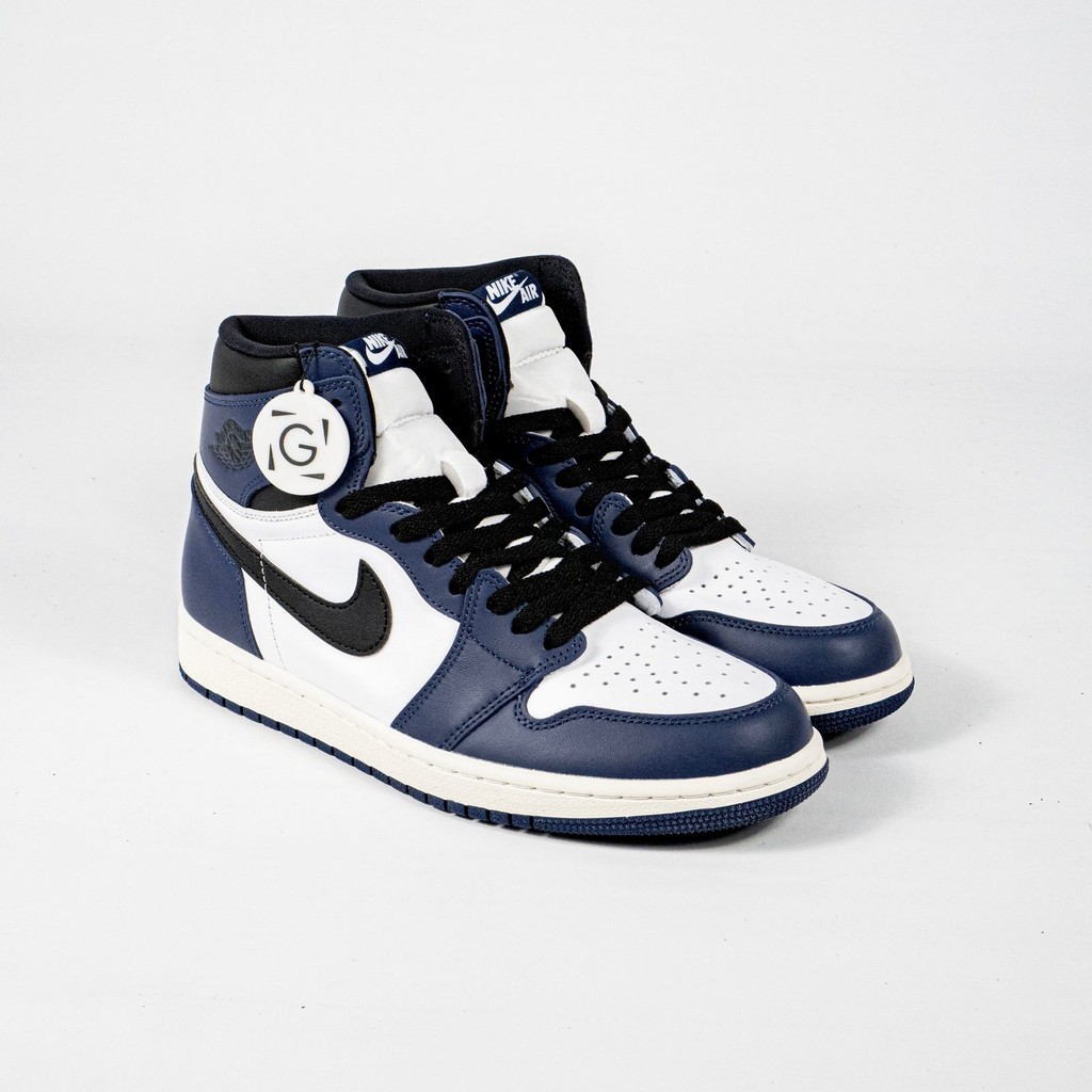 Jual Sepatu Nike Air Jordan 1 High OG Midnight Navy Sneakers Authentic ...