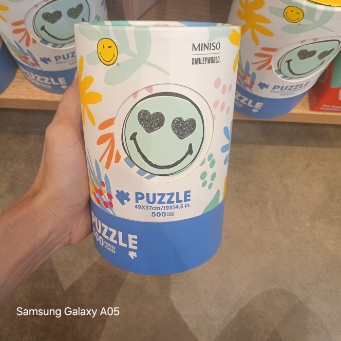 Jual MINISO SmileyWorld Collection 500-Piece Smiley Face Puzzle ...
