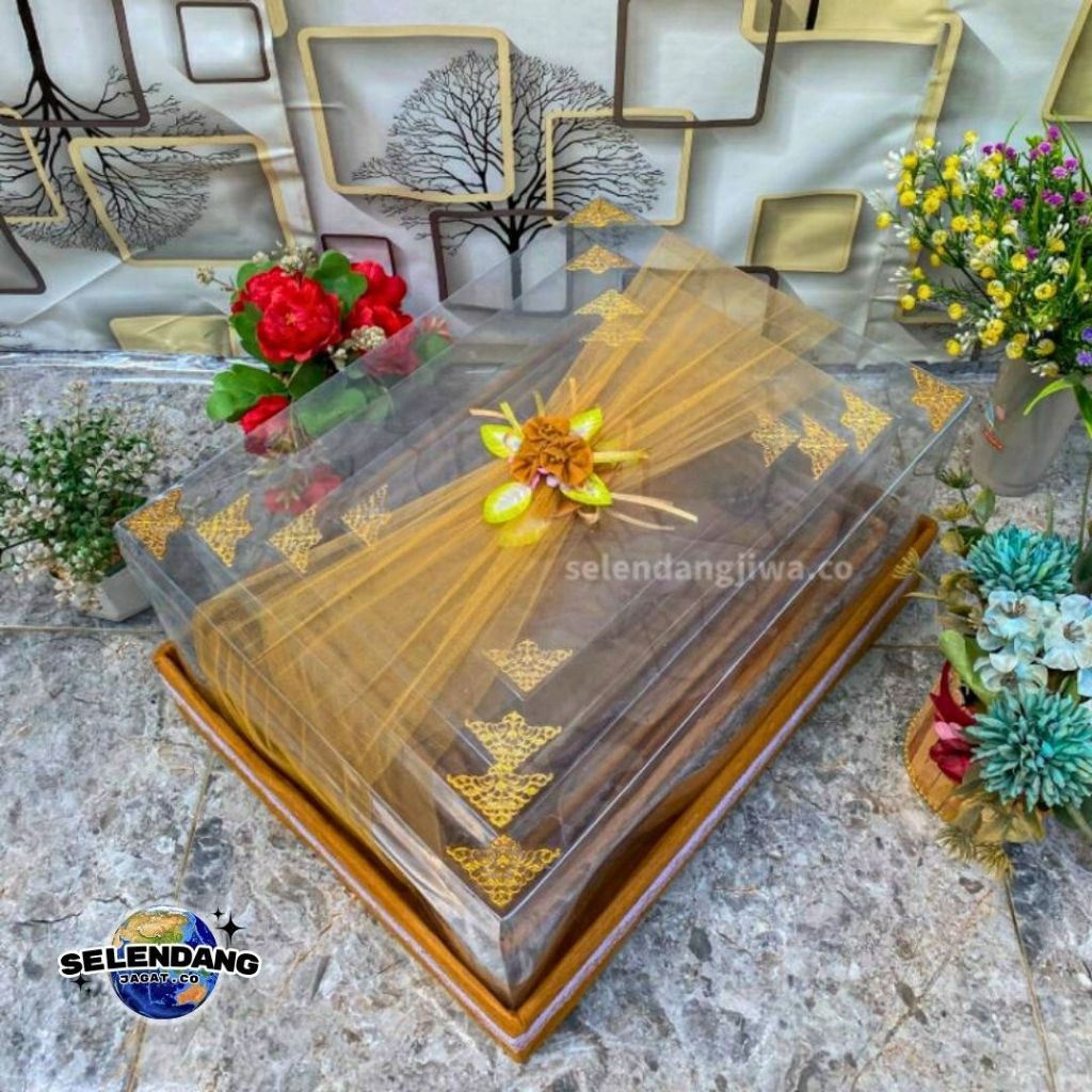 Jual Kotak Hantaran Seserahan Pernikahan Set Lengkap isi 4 Box Hantaran ...