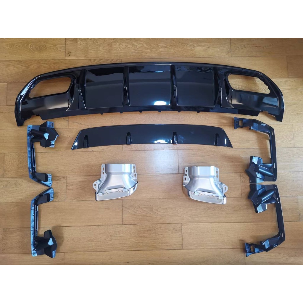 Jual Rear Diffuser Lip Spoiler For Mercedes Benz W176 2013-2018 A45 AMG ...