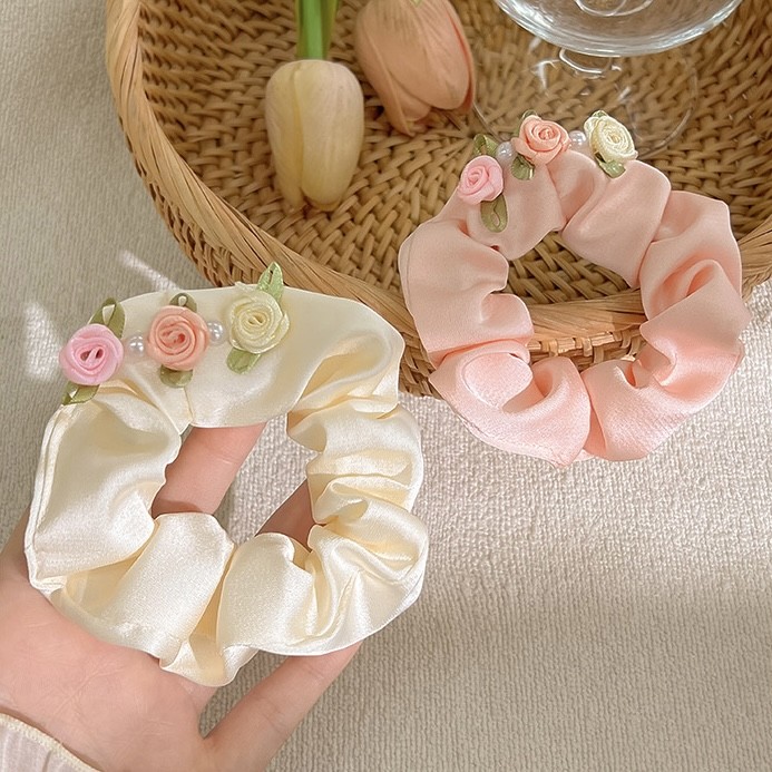 Jual Town Shell - Rose in The Scrunchy Korean Scrunchie / Ikat Rambut ...