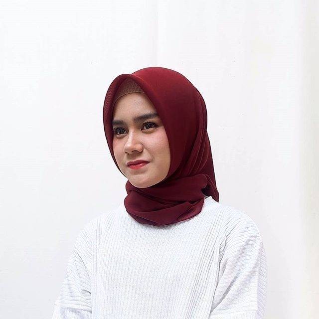 Jual DARK MAROON Hijab Pollycotton Hijab Square ( Hijab Warna Dark ...