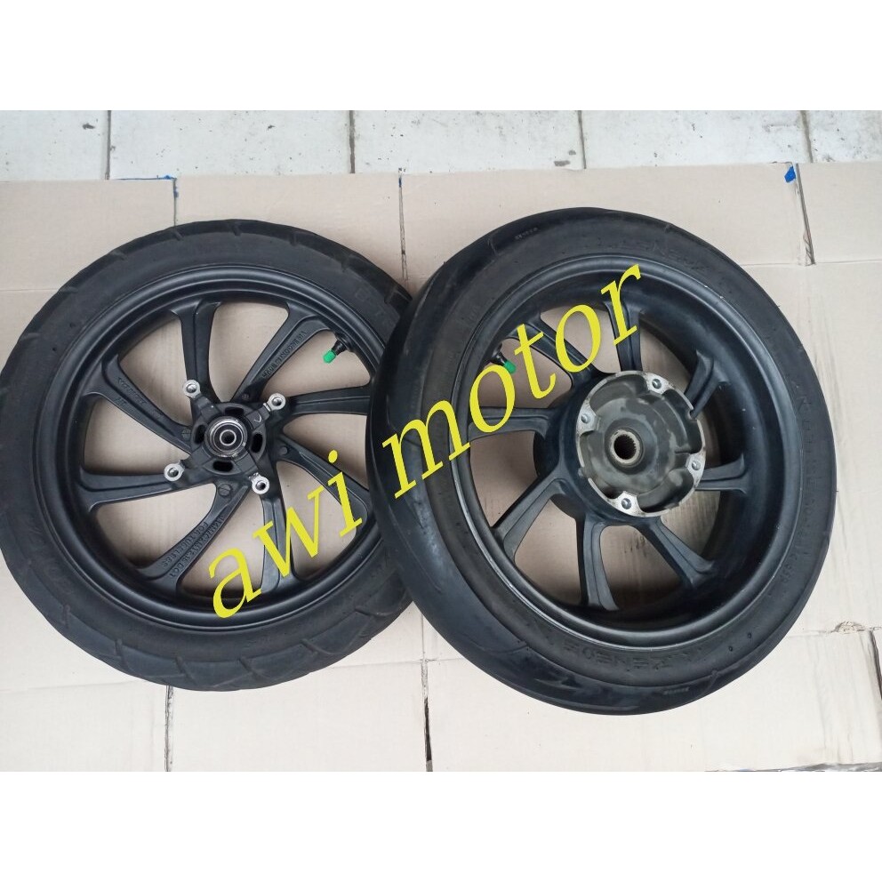 Jual velg PCX depan belakang original (seken) | Shopee Indonesia
