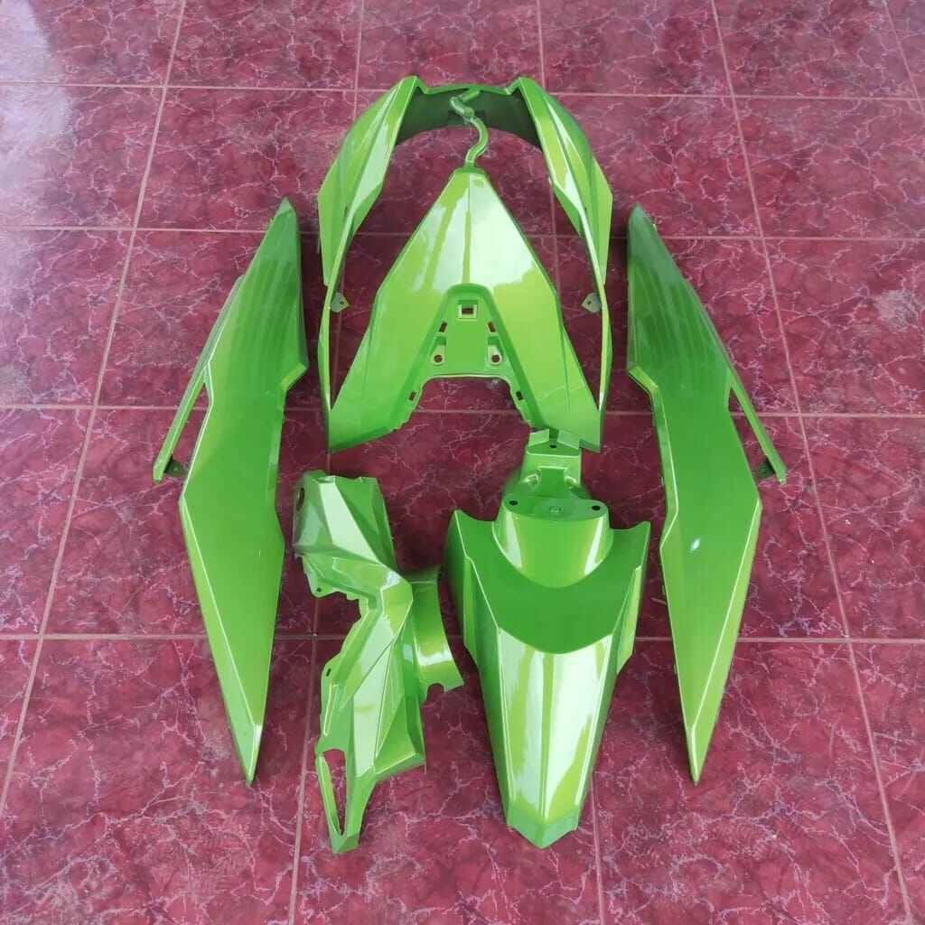 Jual Terbaru Full Body Halus Warna Custom Honda Beat New Esp Digital ...