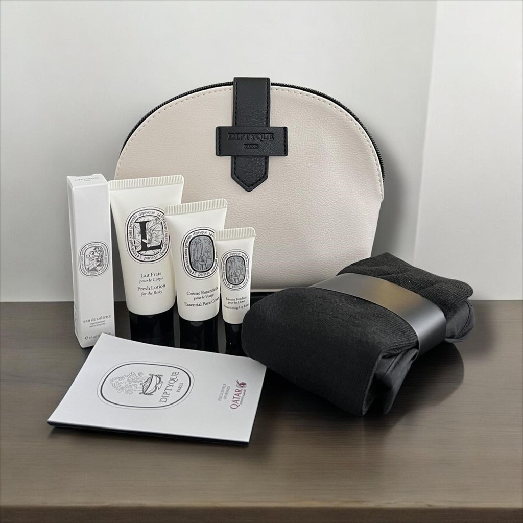 Jual Diptyque Qatar Do Son Pouch White Set B (Pouch Bulat) | Shopee ...