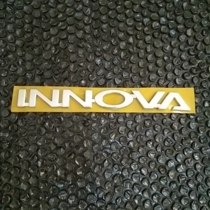 Jual emblem logo tulisan kijang Innova zenix original - Inova | Shopee ...