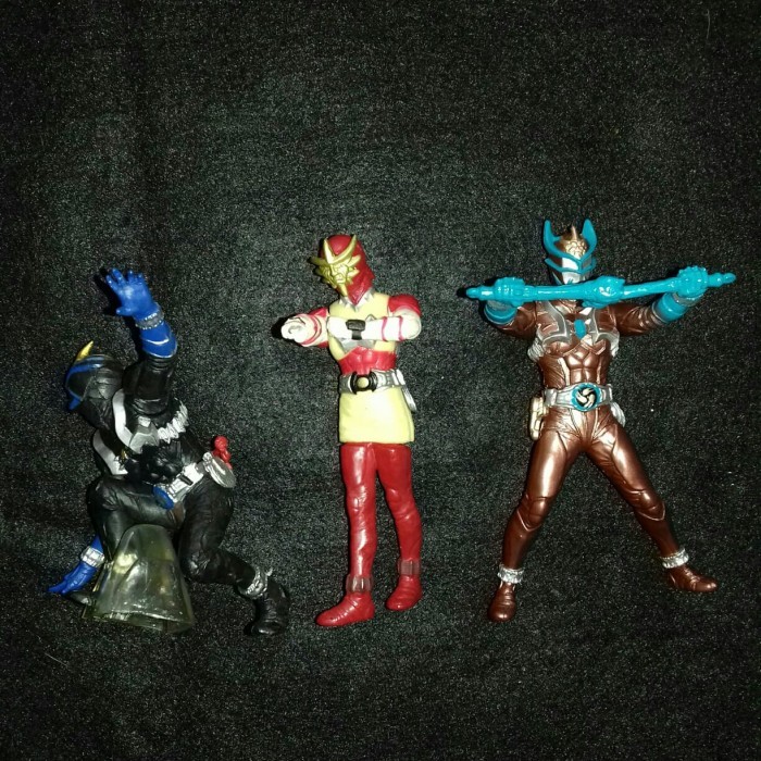 Jual Gashapon HG Core Kamen Rider Eiki.Shuki dan Danki Figure Bandai ...