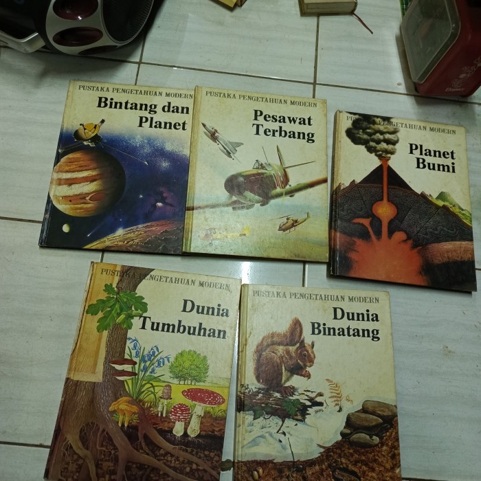 Jual 10 buku PUSTAKA PENGETAHUAN MODERN-F1 | Shopee Indonesia