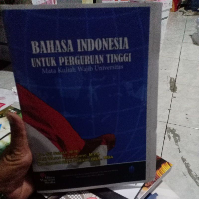 Jual Buku bahasa Indonesia untuk perguruan tinggi Sri satata | Shopee ...