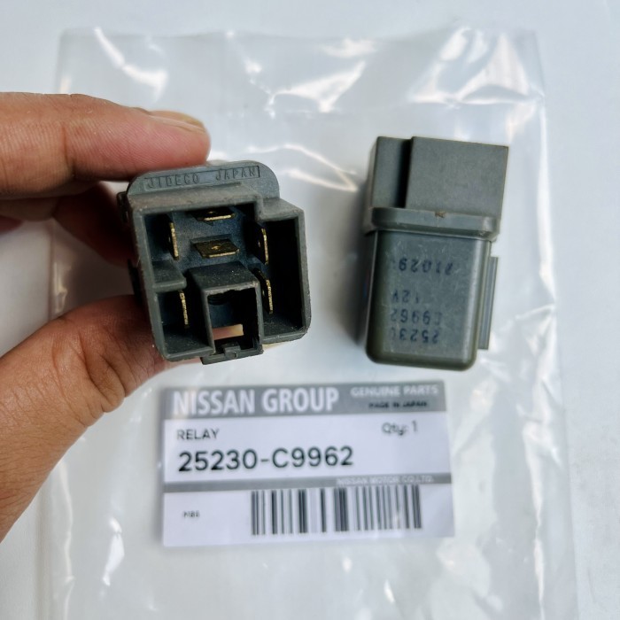 Jual RELAY ORIGINAL NISSAN 25230-C9962 12 VOLT KAKI 6 WARNA ABU ABU ...