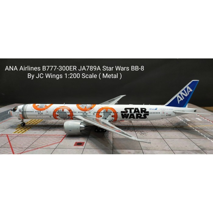 Jual Miniatur Pesawat Terbang ANA Airlines B777-300ER JA89A Star Wars BB8 JC Wings 1:200 Diecast ...