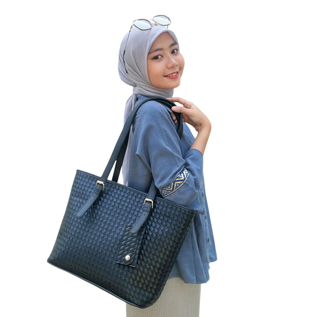 Jual PROMO!!! Zalfa Tas Wanita totebag laptop kuliah dan kerja kode ...