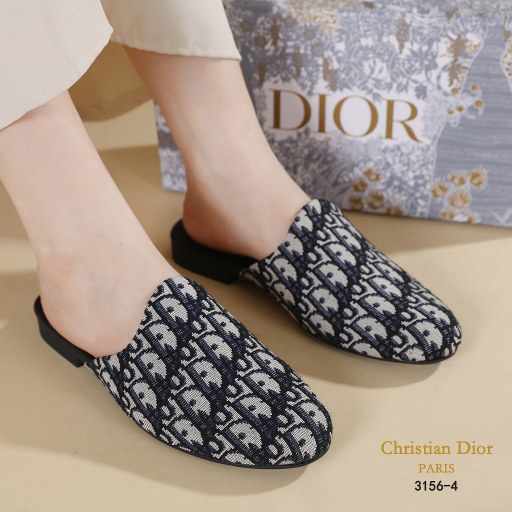 Jual CD Shoes Series 3156-4 WITH BOX JE KTA | Shopee Indonesia