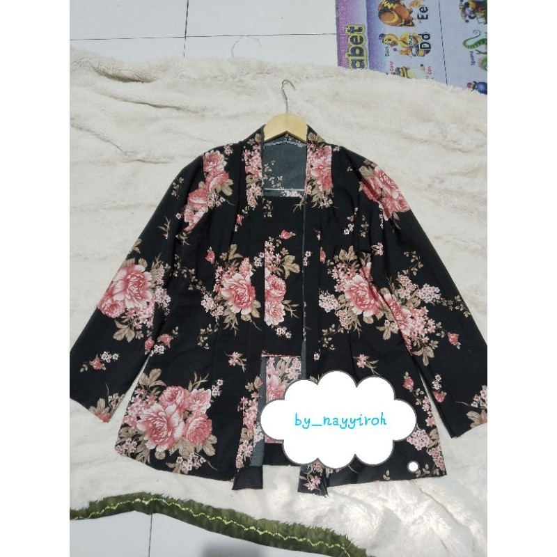 Jual Kebaya Kutu Baru Indonesia - Desain Modern dengan Sentuhan ...