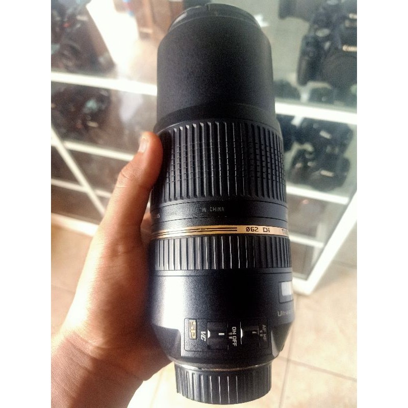Jual LENSA TELE NIKON 70-300MM VC SUPER BOKEH TAJAM 70-300mm F/4-5.6 DI VC USD (FOR NIKON DSLR ...