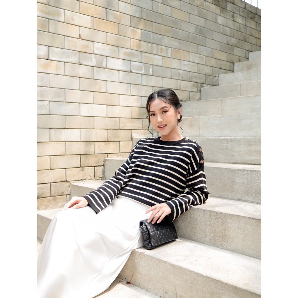Jual Diana Restu - Jade Sweater | Sweater Stripe Wanita | Shopee Indonesia