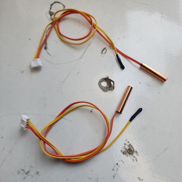 Jual Thermistor Ac Sharp 2 Pk Soket Besar | Shopee Indonesia
