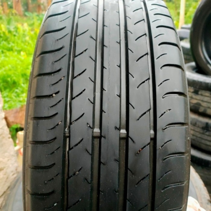 Jual BAN MOBIL RING 18 MEREK DUNLOP UKURAN 225/60 R18 SECOND TUBLESS (NOS) | Shopee Indonesia