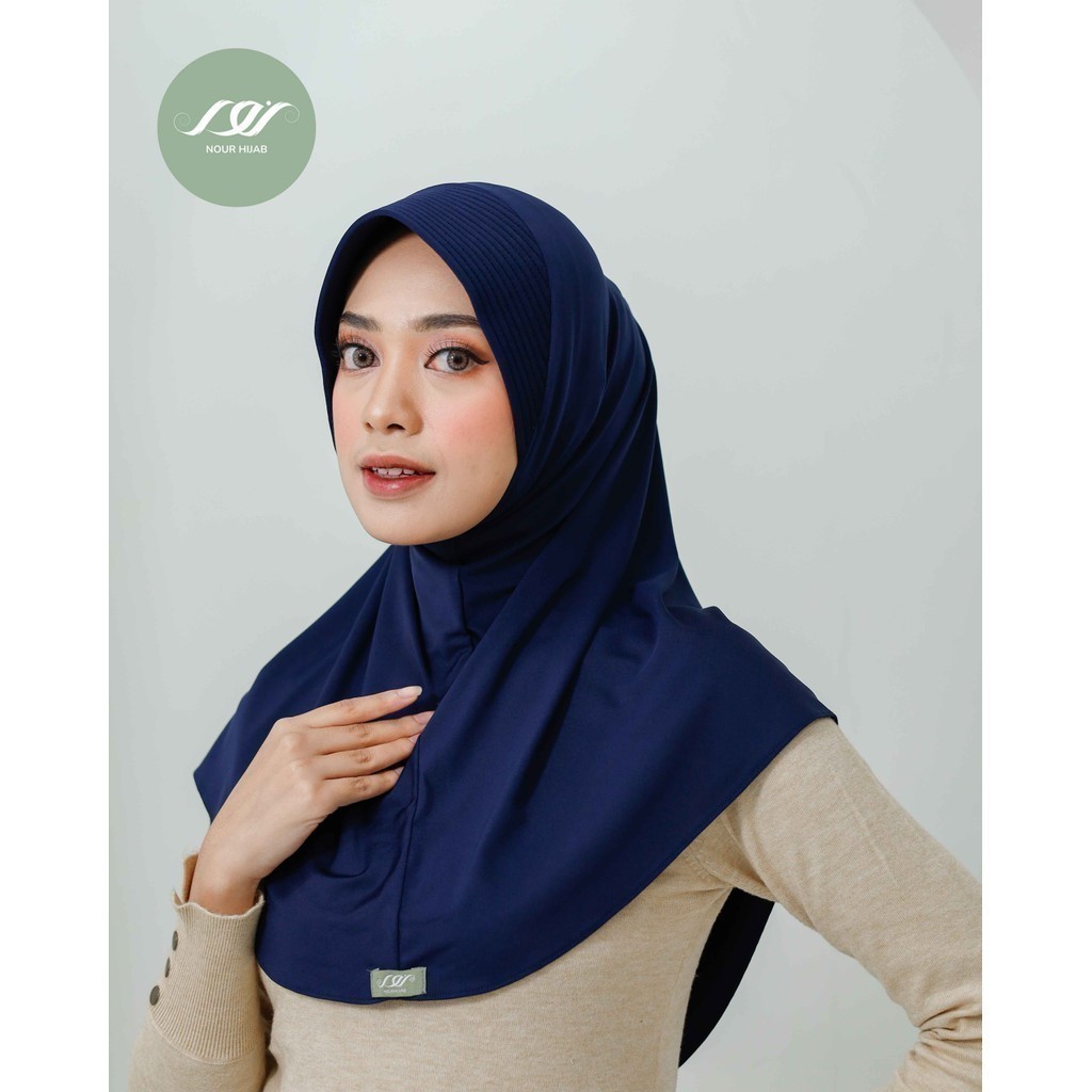 Jual Nour Jilbab Instant / Bergo Spandek Premium /Hijab Bergo Asuuka Navy | Shopee Indonesia