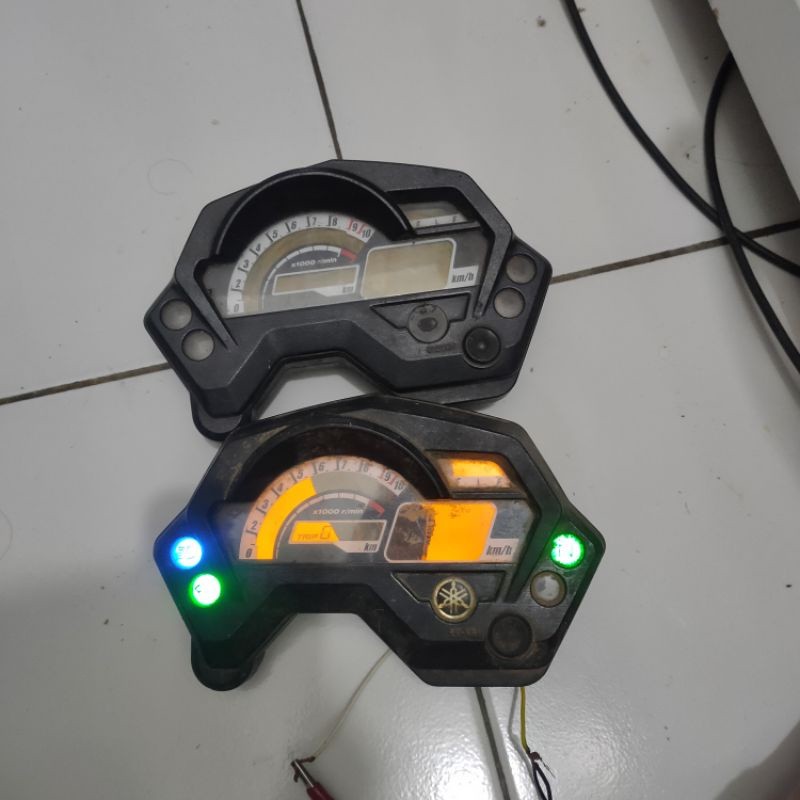 Jual Speedometer kilometer sepido meter spedometer Byson rusak lcd PCB ...