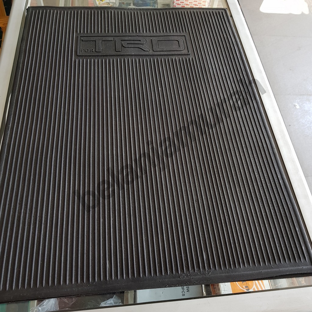 Jual Karpet Lantai Mobil TRD Universal Hitam Lembaran 100% HIGH QUALITY ...