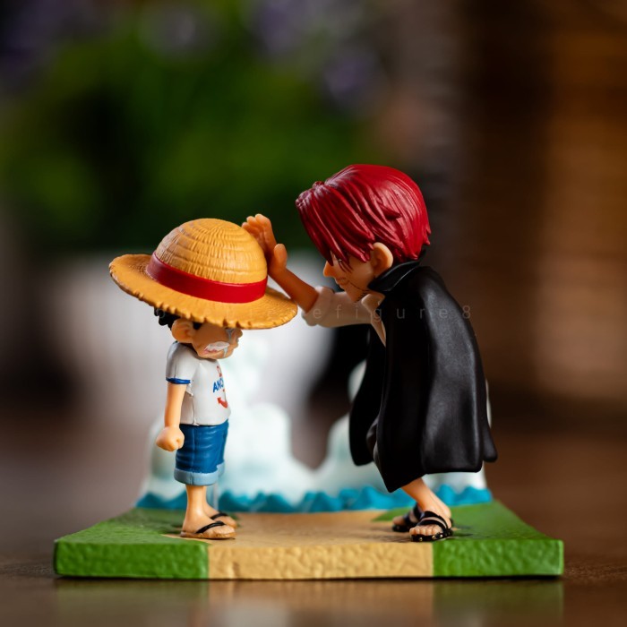 Jual WCF One Piece Log Stories Monkey D Luffy & Shanks | Shopee Indonesia