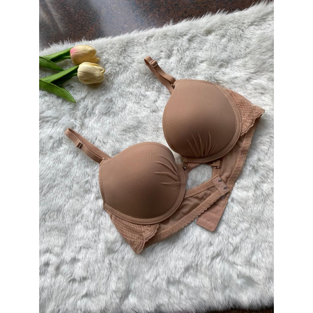 Jual TRIUMPH Wire Bra - Bra Kawat - 4110 | Shopee Indonesia