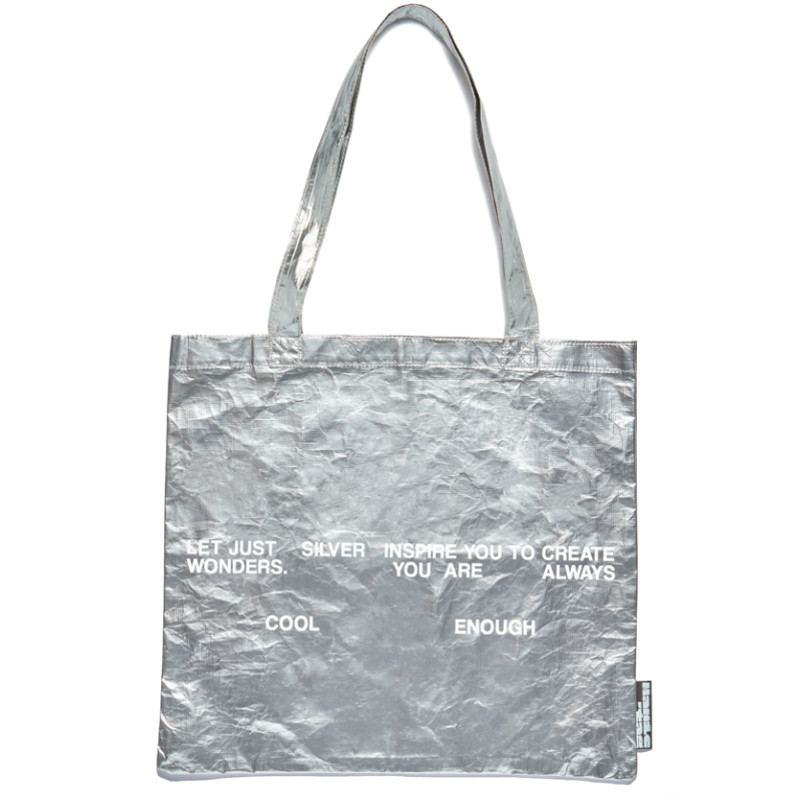 Jual [GIFT] ESPOIR X MANIC TAG COOL AND CHILL EDITION SILVER BAG, Non ...