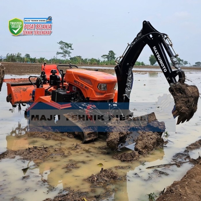 Jual Crawler Tractor Traktor Amfibi Bajak Sawah Lahan Pertanian ...