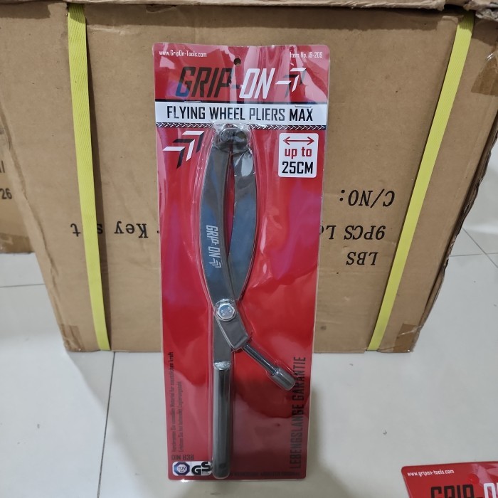 Jual GRIP ON FLYING WHEEL TAHANAN CVT MATIC TREKER PENAHAN CVT MOTOR MATIC | Shopee Indonesia