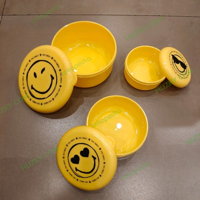 Jual MINISO Bento Box SMILEY WORLD Collection (isi 3pcs) | Shopee Indonesia