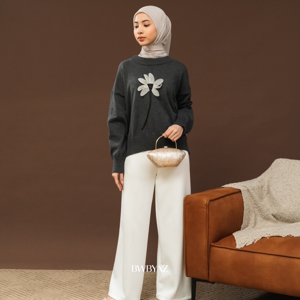 Jual BWBYAZ - AUBREY SWEATER OVERSIZED | Shopee Indonesia