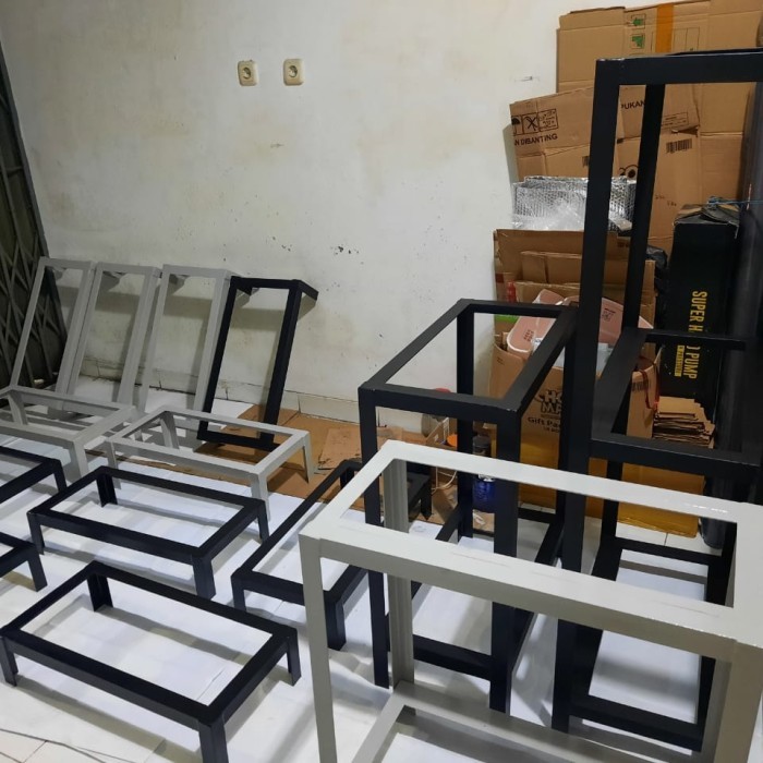 Jual [READY] Dudukan Rak Outdoor AC - Bracket Rak AC 0.5PK-1PK uk.std ...