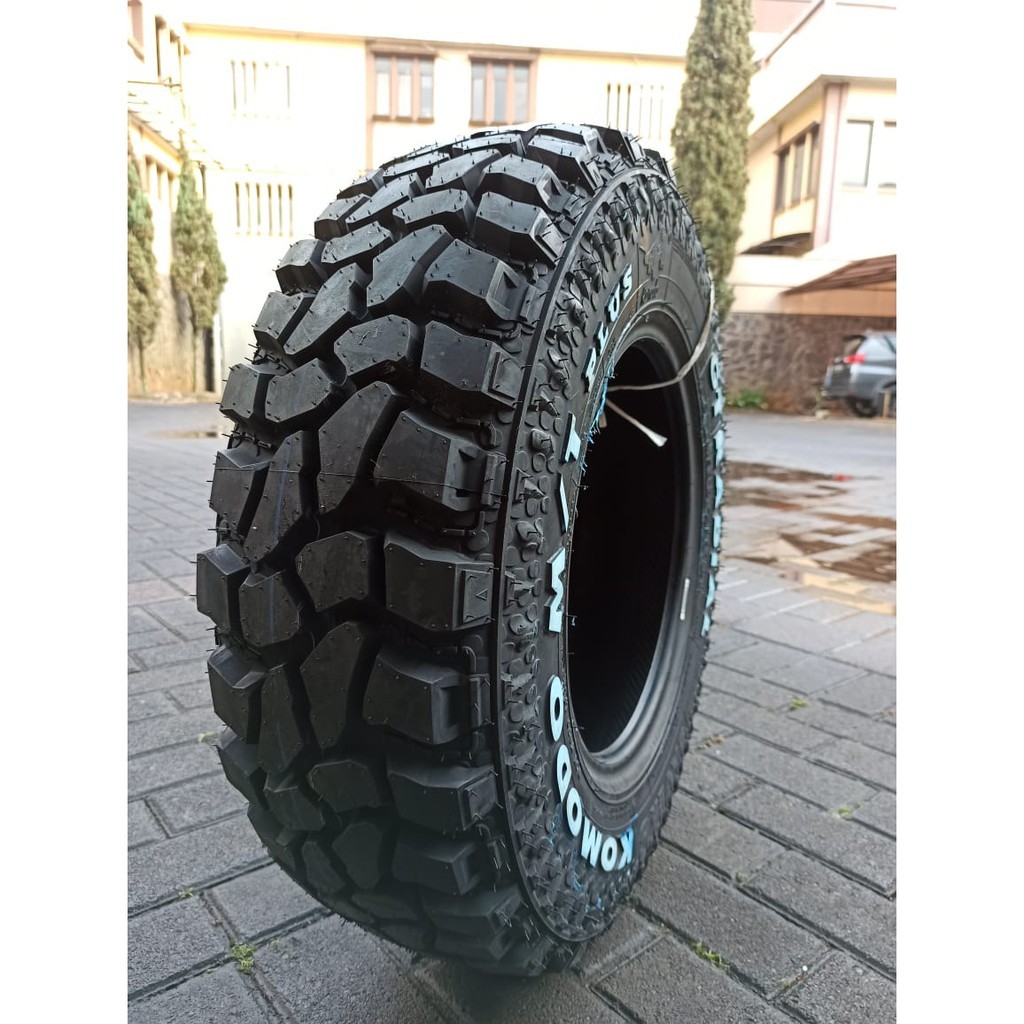 Jual GT KOMODO MT PLUS 235/75 R15 - BAN MOBIL OFFROAD | Shopee Indonesia