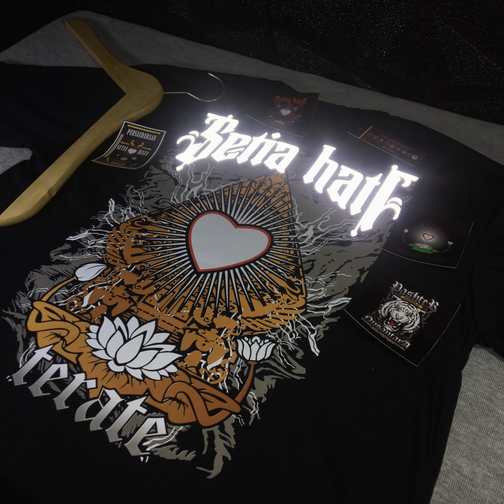 Jual Kaos PSHT Terate Wayang Menyala Terkena Cahaya Reflektif Kaos ...
