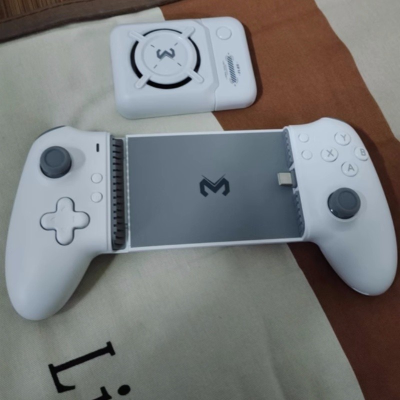 Jual 2024 New Memo S3 Gamepad Type C Mobile Phone Controller Hall ...