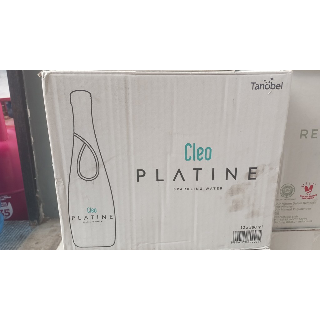 Jual Cleo Platine Sparkling Water 380ml 1 Dus isi 12 Botol | Shopee ...