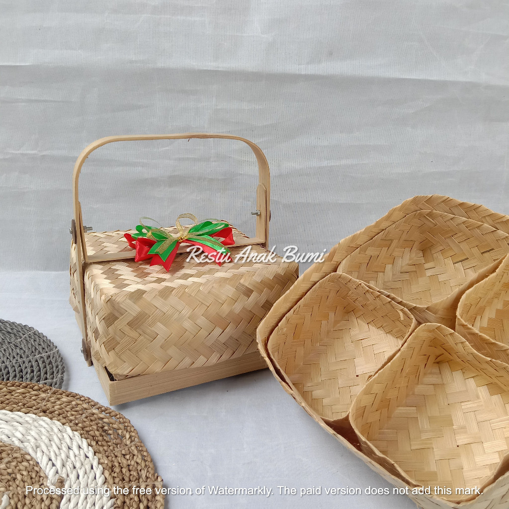 Jual Besek Tenteng Natural Sekat Susun 1 20cm 25cm Pita | box keranjang ...