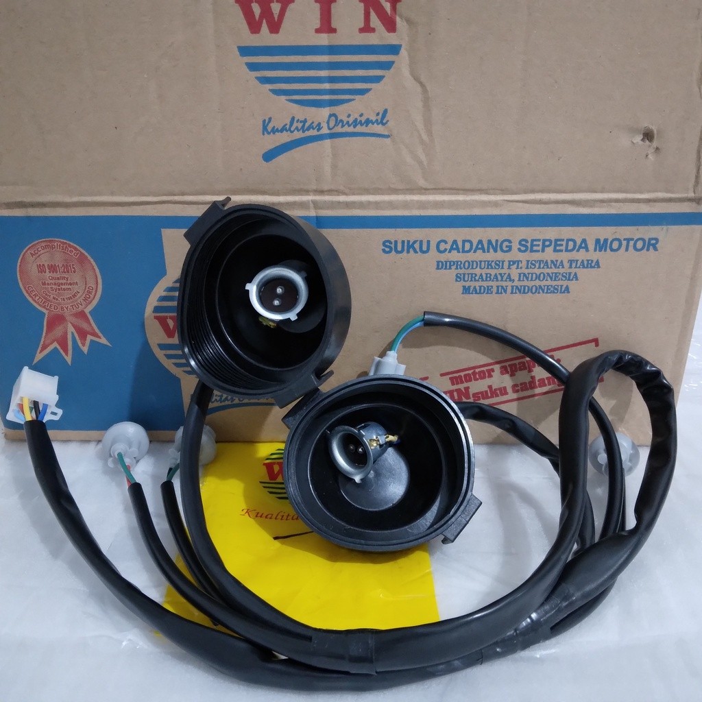 Jual Fitting Lampu Vario Techno 125 2012 2013 2014 WIN | cop fiting ...