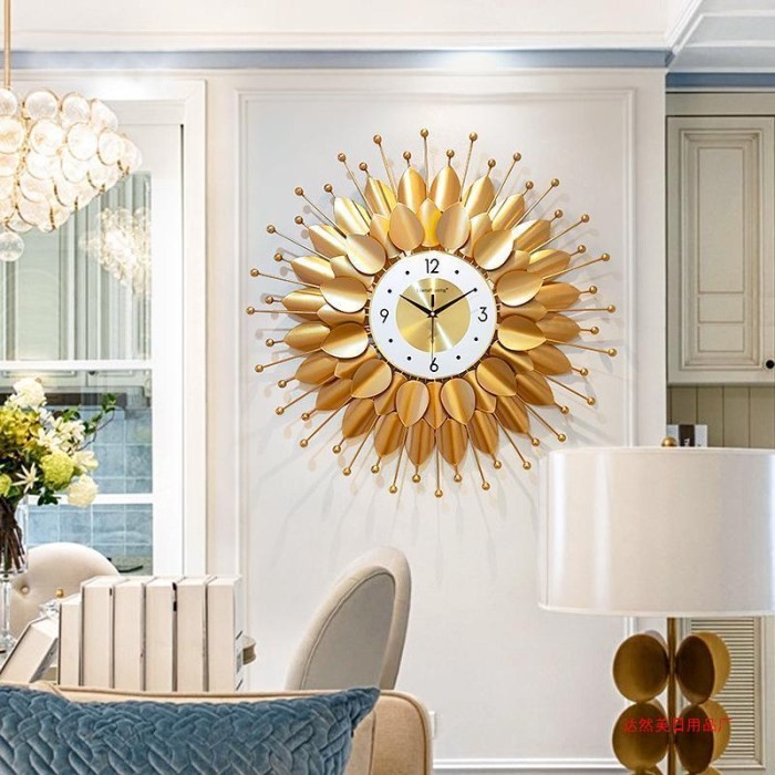 Jual Jam Dinding Besi Premium 69 cm – Motif Bulu Merak, Desain Estetik ...