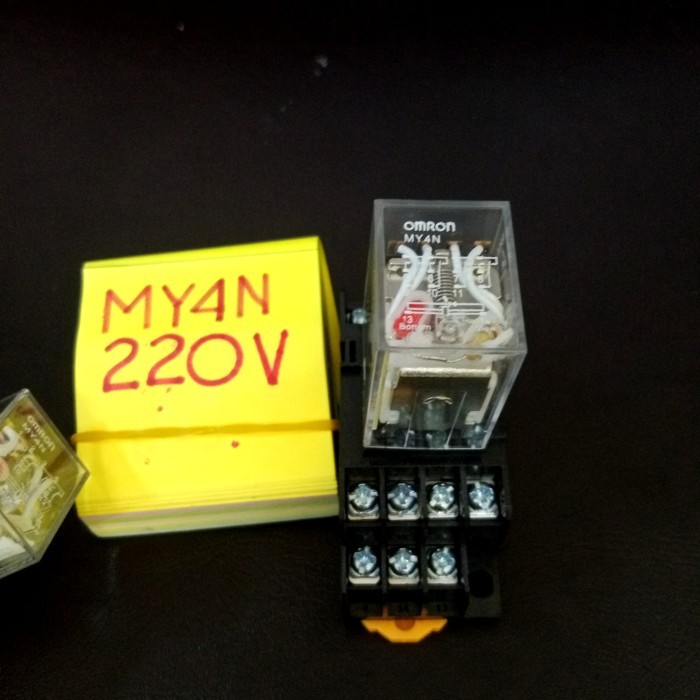 Jual BO99 set relay omron my4n/my4 220vac/220v plus soket | Shopee Indonesia