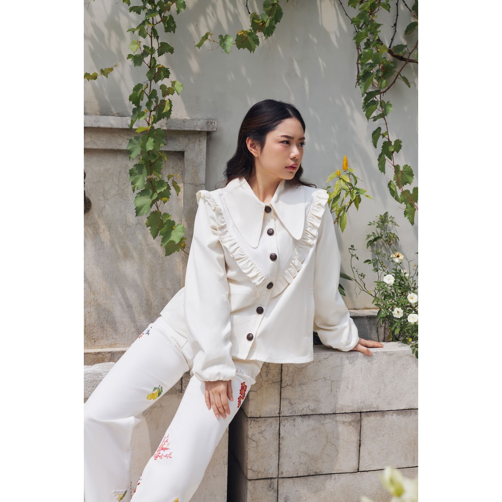 Jual GWEN OUTER (ARRAY RESORT COLLECTION) | Shopee Indonesia