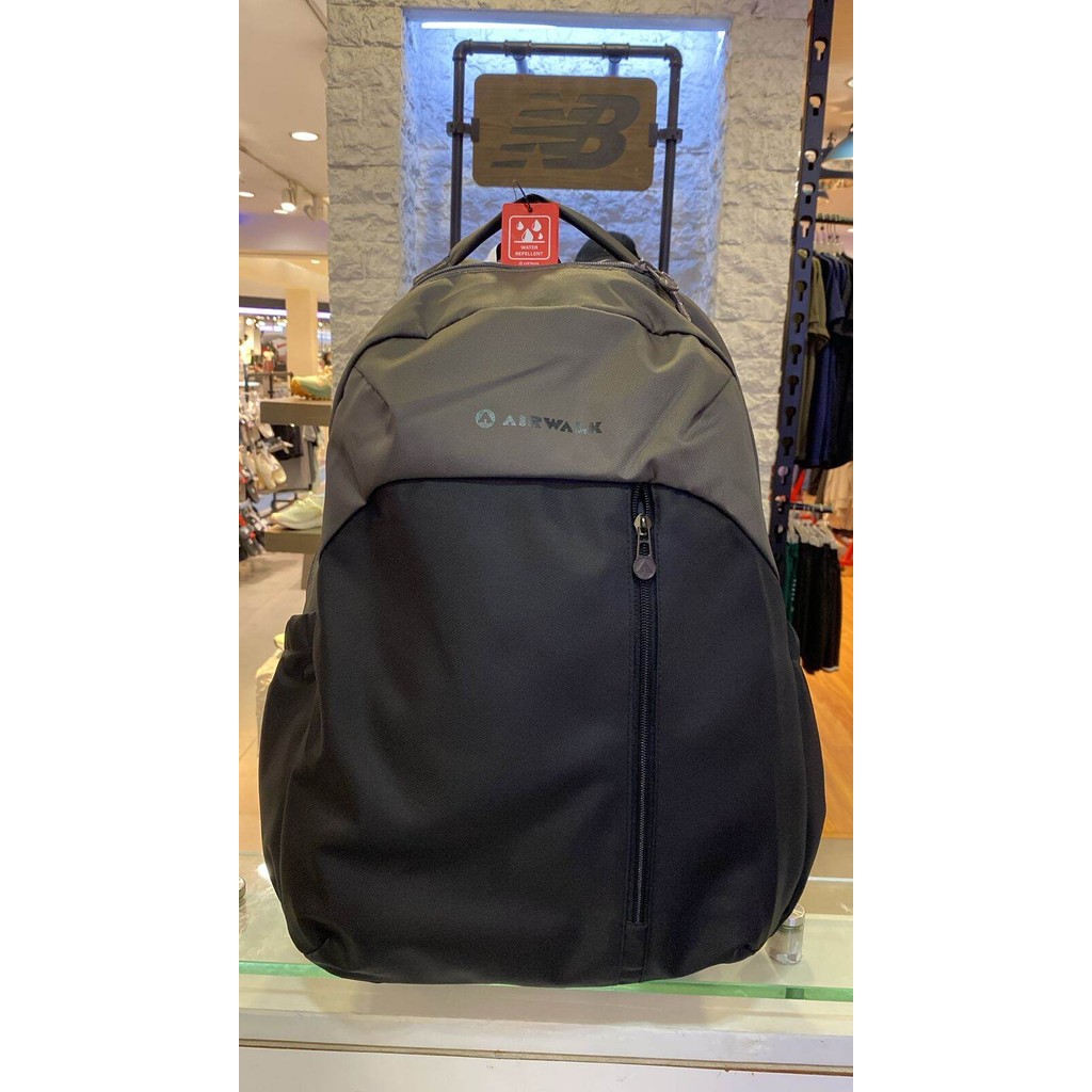 Jual TAS RANSEL AIRWALK DOLA BACKPACK UNISEX-AIWBP250301B | Shopee ...
