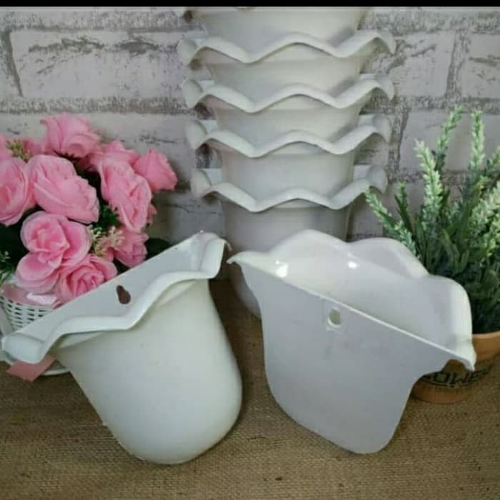 Jual POT DINDING DEKORASI DINDING MINIMALIS POT PLASTIK POT TANAMAN ...