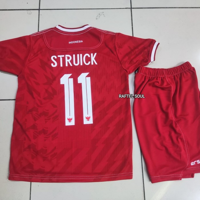 Jual JERSEY BAJU BOLA ANAK TIMNAS INDONESIA HOME KIDS 2024 + NAMESET | Shopee Indonesia